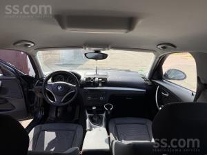 Melns BMW 118 2009 Rīga, ar dzinēja tilpumu 2.00 L un nobraukumu 290 tūkst. km par 2650 €, foto 7 vietnē AUTOMOTO.COM.LV