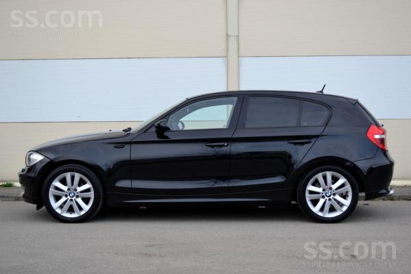Melns BMW 118 2009 Tukums, ar dzinēja tilpumu 2.00 L un nobraukumu 266 tūkst. km par 6290 €, foto 10 vietnē AUTOMOTO.COM.LV