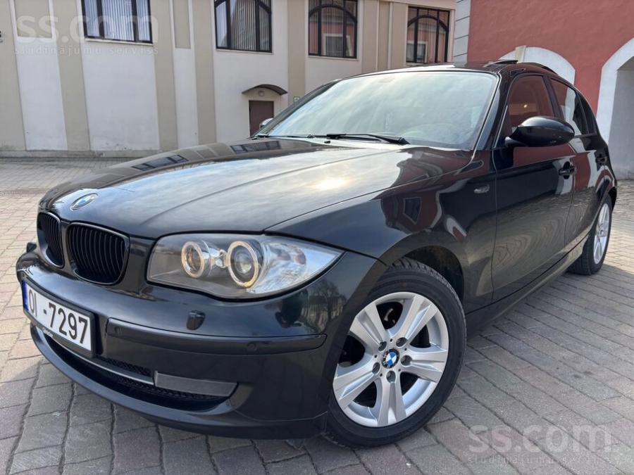 Черный БМВ 118 2009 в Бауска, объемом двигателя 2.00 л и пробегом 0 тыс. км за 5290 €, фото 1 на AUTOMOTO.COM.LV