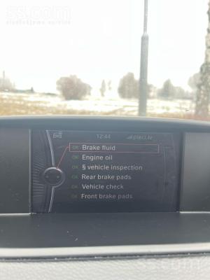 Black BMW 118 2009 in Riga, with an engine capacity of 2.00 L and mileage of 272 thousand km for 4200 €, photo 11 on AUTOMOTO.COM.LV