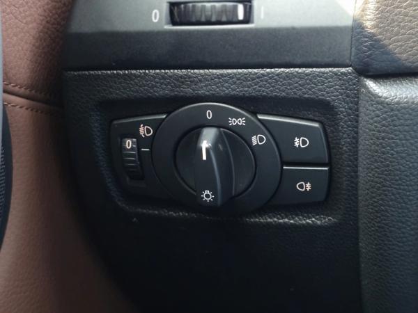 Melns BMW 118 2009 Rīga, ar dzinēja tilpumu 2.00 L un nobraukumu 272 tūkst. km par 4690 €, foto 4 vietnē AUTOMOTO.COM.LV