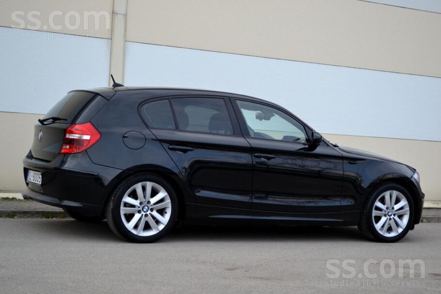 Melns BMW 118 2009 Tukums, ar dzinēja tilpumu 2.00 L un nobraukumu 266 tūkst. km par 6490 €, foto 9 vietnē AUTOMOTO.COM.LV