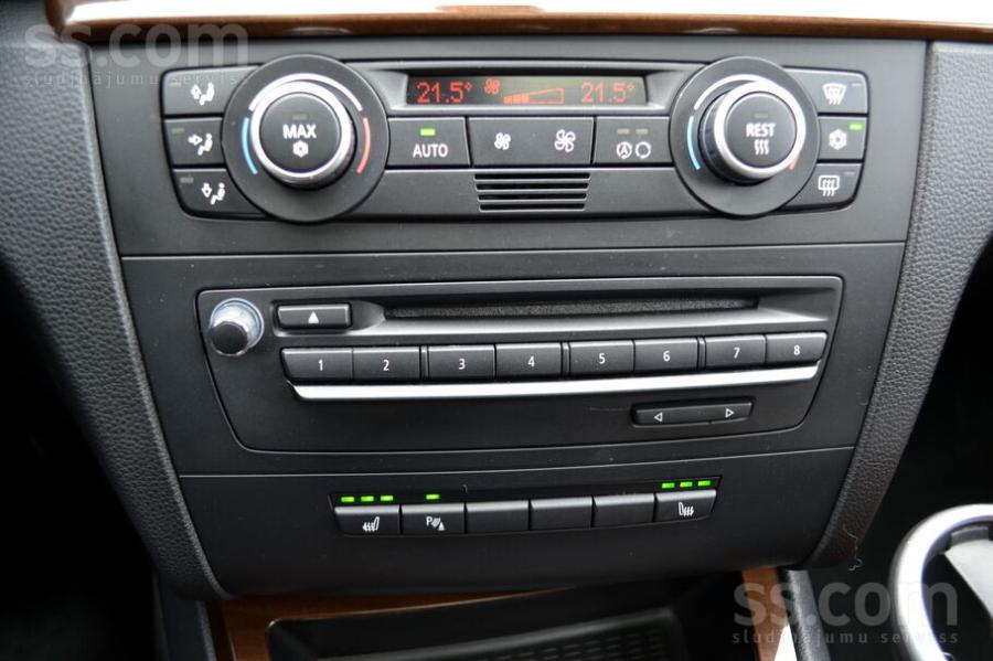 Melns BMW 118 2009 Tukums, ar dzinēja tilpumu 2.00 L un nobraukumu 266 tūkst. km par 6490 €, foto 19 vietnē AUTOMOTO.COM.LV