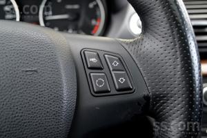 Melns BMW 118 2009 Tukums, ar dzinēja tilpumu 2.00 L un nobraukumu 266 tūkst. km par 6490 €, foto 22 vietnē AUTOMOTO.COM.LV