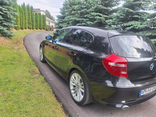 Melns BMW 118 2009 Utena, ar dzinēja tilpumu 2.00 L un nobraukumu 295 tūkst. km par 4500 €, foto 4 vietnē AUTOMOTO.COM.LV