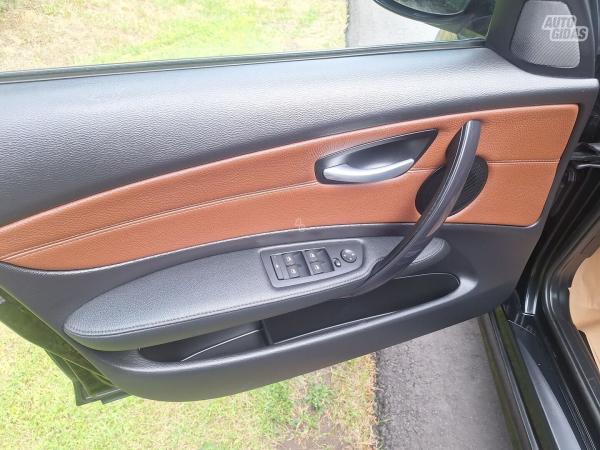 Melns BMW 118 2009 Utena, ar dzinēja tilpumu 2.00 L un nobraukumu 295 tūkst. km par 4500 €, foto 8 vietnē AUTOMOTO.COM.LV