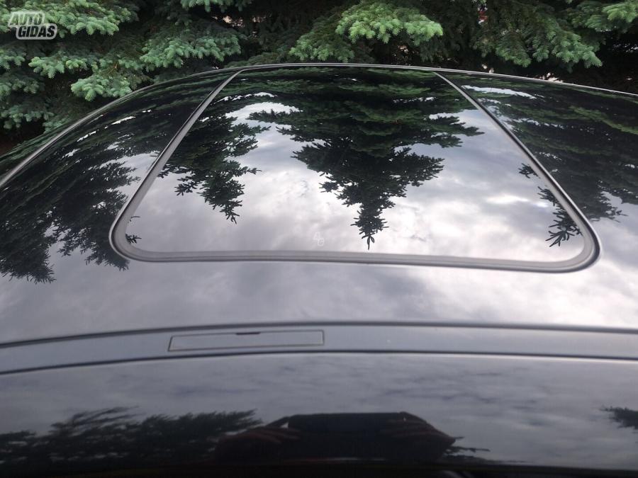 Black BMW 118 2009 in Utena, with an engine capacity of 2.00 L and mileage of 295 thousand km for 4500 €, photo 15 on AUTOMOTO.COM.LV