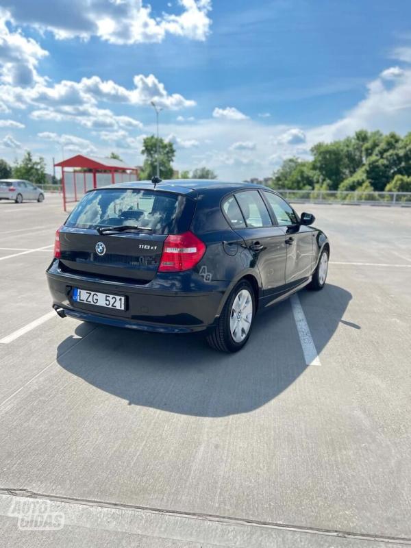 Melns BMW 118 2009 Viļņa, ar dzinēja tilpumu 2.00 L un nobraukumu 319 tūkst. km par 3690 €, foto 5 vietnē AUTOMOTO.COM.LV