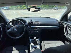 Black BMW 118 2009 in Vilnius, with an engine capacity of 2.00 L and mileage of 319 thousand km for 3690 €, photo 9 on AUTOMOTO.COM.LV