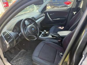 Melns BMW 118 2009 Kauņa, ar dzinēja tilpumu 2.00 L un nobraukumu 280 tūkst. km par 2750 €, foto 9 vietnē AUTOMOTO.COM.LV