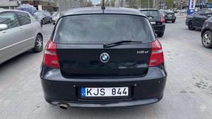 Black BMW 118 2009 in Kaunas, with an engine capacity of 2.00 L and mileage of 308 thousand km for 2800 €, photo 6 on AUTOMOTO.COM.LV