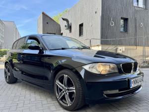 Melns BMW 118 2009 Viļņa, ar dzinēja tilpumu 2.00 L un nobraukumu 298 tūkst. km par 3650 €, foto 30 vietnē AUTOMOTO.COM.LV
