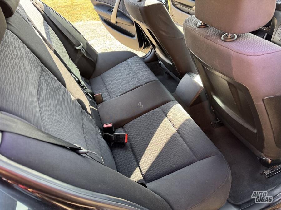 Melns BMW 118 2009 Viļņa, ar dzinēja tilpumu 2.00 L un nobraukumu 298 tūkst. km par 3650 €, foto 32 vietnē AUTOMOTO.COM.LV