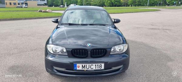 Melns BMW 118 2009 Kauņa, ar dzinēja tilpumu 2.00 L un nobraukumu 359 tūkst. km par 2960 €, foto 6 vietnē AUTOMOTO.COM.LV