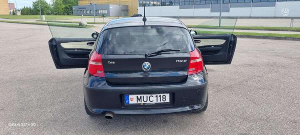 Melns BMW 118 2009 Kauņa, ar dzinēja tilpumu 2.00 L un nobraukumu 359 tūkst. km par 2960 €, foto 11 vietnē AUTOMOTO.COM.LV