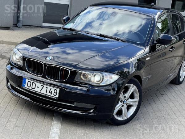 Black BMW 118 2010 in Jurmala, with an engine capacity of 2.00 L and mileage of 0 thousand km for 5650 €, photo 3 on AUTOMOTO.COM.LV