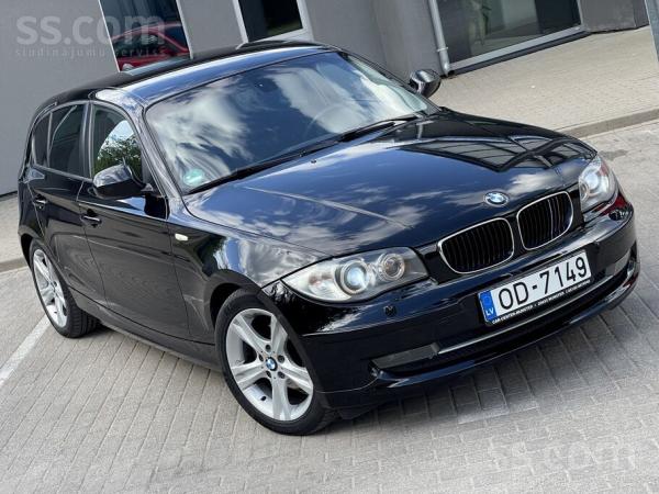 Black BMW 118 2010 in Jurmala, with an engine capacity of 2.00 L and mileage of 0 thousand km for 5650 €, photo 10 on AUTOMOTO.COM.LV