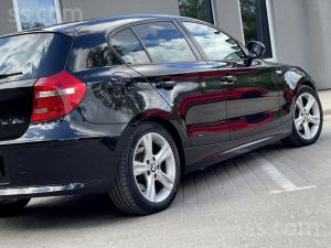 Melns BMW 118 2010 Jūrmala, ar dzinēja tilpumu 2.00 L un nobraukumu 0 tūkst. km par 5650 €, foto 13 vietnē AUTOMOTO.COM.LV