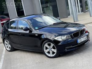 Melns BMW 118 2010 Jūrmala, ar dzinēja tilpumu 2.00 L un nobraukumu 0 tūkst. km par 5650 €, foto 18 vietnē AUTOMOTO.COM.LV