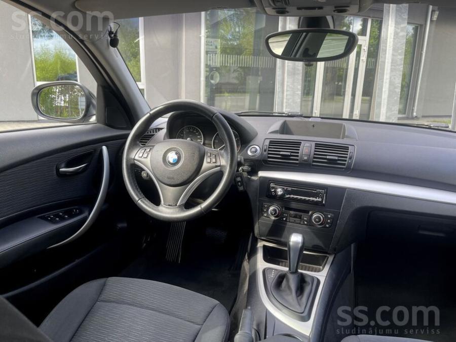 Melns BMW 118 2010 Jūrmala, ar dzinēja tilpumu 2.00 L un nobraukumu 0 tūkst. km par 5650 €, foto 26 vietnē AUTOMOTO.COM.LV