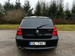 Black BMW 118 2010 in Riga, with an engine capacity of 2.00 L and mileage of 342 thousand km for 3550 €, photo 5 on AUTOMOTO.COM.LV