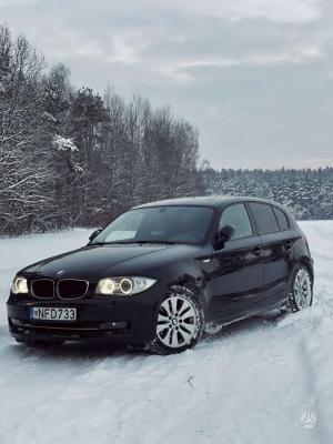 Black BMW 118 2010 in Vilnius, with an engine capacity of 1.83 L and mileage of 243 thousand km for 3600 €, photo 5 on AUTOMOTO.COM.LV