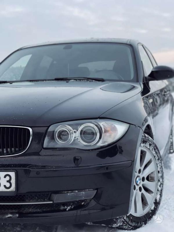 Melns BMW 118 2010 Viļņa, ar dzinēja tilpumu 1.83 L un nobraukumu 243 tūkst. km par 3600 €, foto 6 vietnē AUTOMOTO.COM.LV