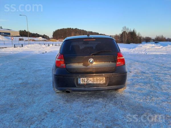 Melns BMW 118 2010 Saldus, ar dzinēja tilpumu 2.00 L un nobraukumu 321 tūkst. km par 4500 €, foto 5 vietnē AUTOMOTO.COM.LV