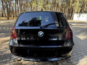 Black BMW 118 2010 in Alytus, with an engine capacity of 2.00 L and mileage of 281 thousand km for 4250 €, photo 8 on AUTOMOTO.COM.LV