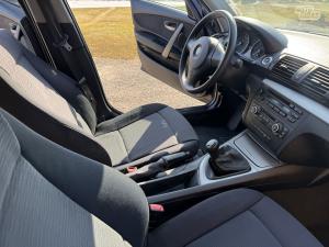 Melns BMW 118 2010 Alīta, ar dzinēja tilpumu 2.00 L un nobraukumu 281 tūkst. km par 4450 €, foto 5 vietnē AUTOMOTO.COM.LV