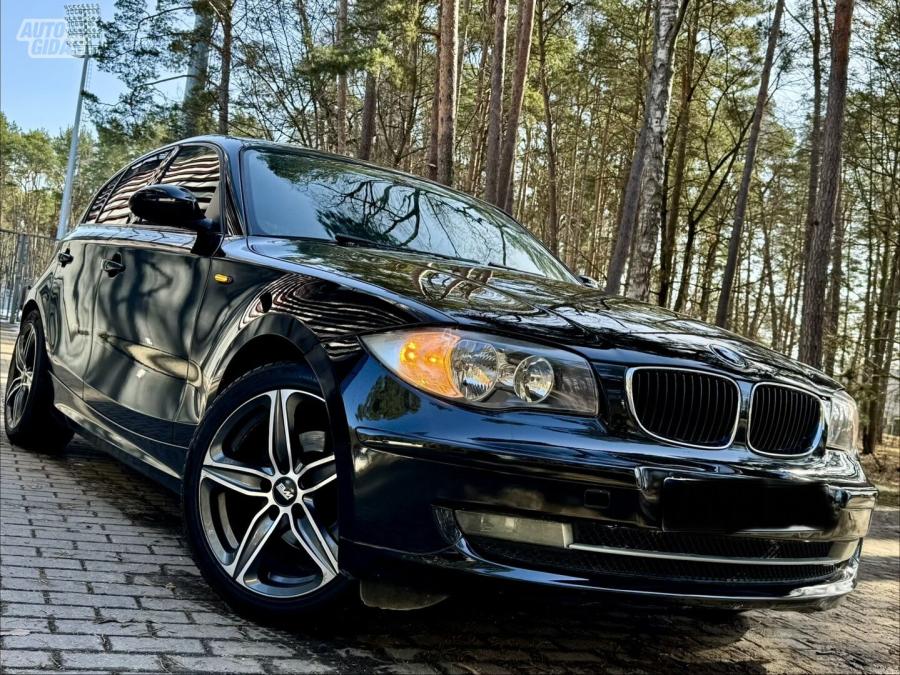 Melns BMW 118 2010 Alīta, ar dzinēja tilpumu 2.00 L un nobraukumu 281 tūkst. km par 4450 €, foto 7 vietnē AUTOMOTO.COM.LV