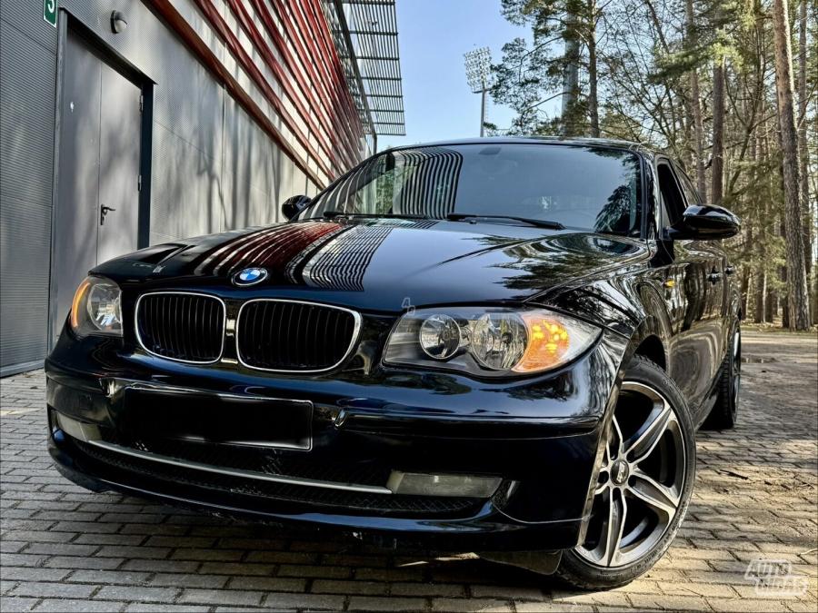 Melns BMW 118 2010 Alīta, ar dzinēja tilpumu 2.00 L un nobraukumu 292 tūkst. km par 4250 €, foto 6 vietnē AUTOMOTO.COM.LV