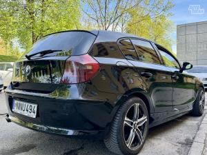 Melns BMW 118 2010 Alīta, ar dzinēja tilpumu 2.00 L un nobraukumu 301 tūkst. km par 3199 €, foto 17 vietnē AUTOMOTO.COM.LV