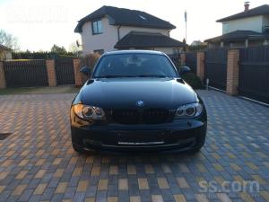 Black BMW 118 2010 in Riga, with an engine capacity of 2.00 L and mileage of 0 thousand km for 2800 €, photo 6 on AUTOMOTO.COM.LV