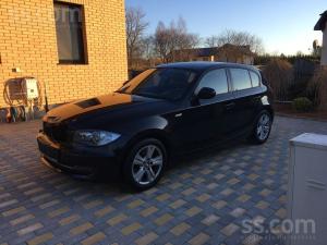 Black BMW 118 2010 in Riga, with an engine capacity of 2.00 L and mileage of 0 thousand km for 2800 €, photo 8 on AUTOMOTO.COM.LV