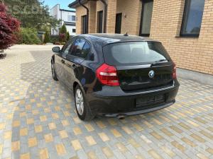 Black BMW 118 2010 in Riga, with an engine capacity of 2.00 L and mileage of 0 thousand km for 2800 €, photo 10 on AUTOMOTO.COM.LV