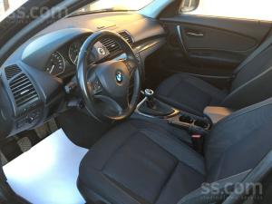 Black BMW 118 2010 in Riga, with an engine capacity of 2.00 L and mileage of 0 thousand km for 2800 €, photo 12 on AUTOMOTO.COM.LV