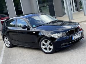 Black BMW 118 2010 in Riga, with an engine capacity of 2.00 L and mileage of 286 thousand km for 5650 €, photo 7 on AUTOMOTO.COM.LV