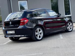 Black BMW 118 2010 in Riga, with an engine capacity of 2.00 L and mileage of 286 thousand km for 5650 €, photo 19 on AUTOMOTO.COM.LV