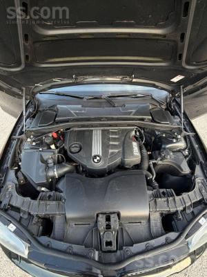 Melns BMW 118 2010 Rīga, ar dzinēja tilpumu 2.00 L un nobraukumu 299 tūkst. km par 5000 €, foto 11 vietnē AUTOMOTO.COM.LV