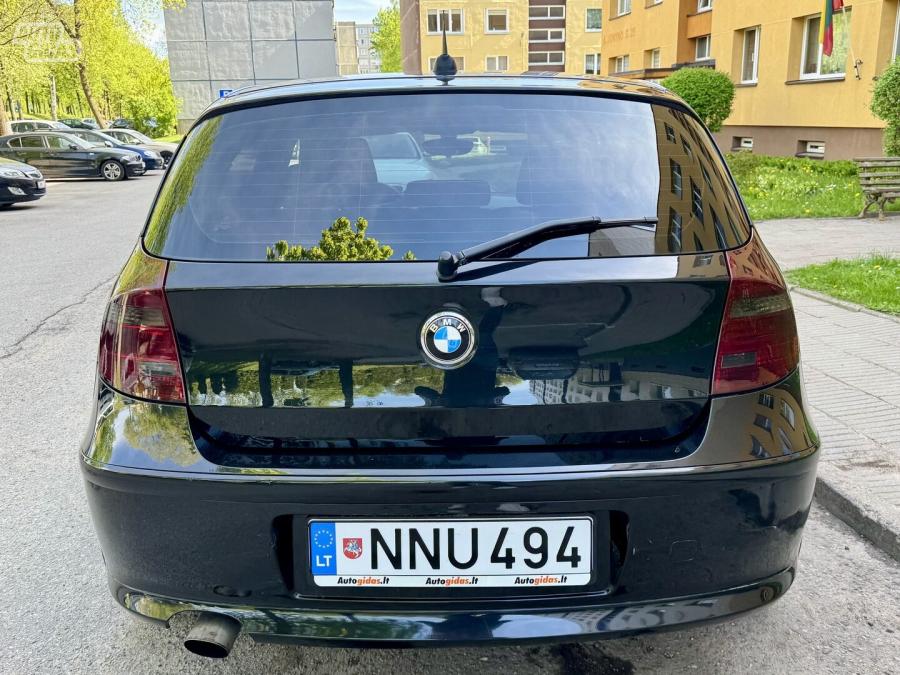 Black BMW 118 2010 in Vilnius, with an engine capacity of 2.00 L and mileage of 298 thousand km for 3850 €, photo 16 on AUTOMOTO.COM.LV