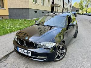 Black BMW 118 2010 in Vilnius, with an engine capacity of 2.00 L and mileage of 298 thousand km for 3850 €, photo 20 on AUTOMOTO.COM.LV