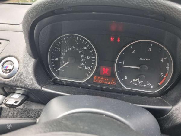 Melns BMW 118 2010 Alīta, ar dzinēja tilpumu 2.00 L un nobraukumu 112 tūkst. km par 1850 €, foto 6 vietnē AUTOMOTO.COM.LV