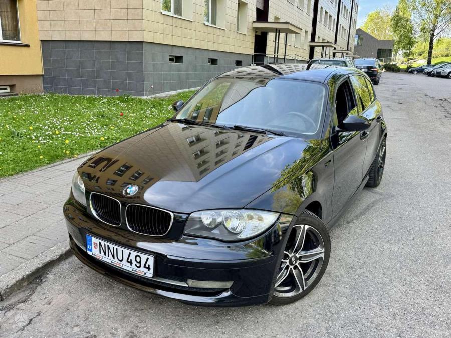 Черный БМВ 118 2010 в Вильнюс, объемом двигателя 2.00 л и пробегом 298 тыс. км за 3350 €, фото 18 на AUTOMOTO.COM.LV