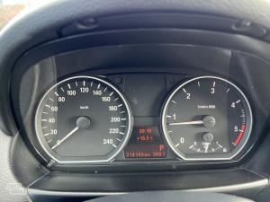 Черный БМВ 118 2010 в Вильнюс, объемом двигателя 2.00 л и пробегом 314 тыс. км за 3200 €, фото 10 на AUTOMOTO.COM.LV
