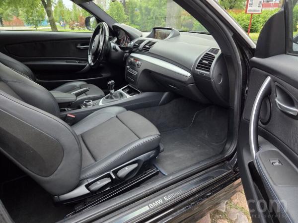Black BMW 118 2011 in Jelgava, with an engine capacity of 2.00 L and mileage of 0 thousand km for 5100 €, photo 9 on AUTOMOTO.COM.LV