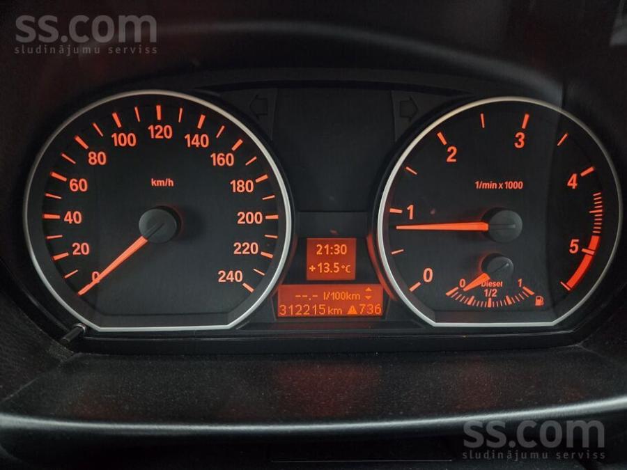 Black BMW 118 2011 in Jelgava, with an engine capacity of 2.00 L and mileage of 0 thousand km for 5100 €, photo 18 on AUTOMOTO.COM.LV