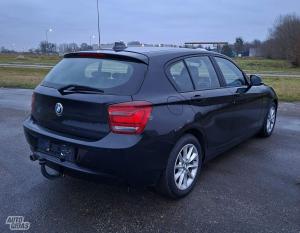 Black BMW 118 2011 in Kaunas, with an engine capacity of 2.00 L and mileage of 200 thousand km for 5100 €, photo 6 on AUTOMOTO.COM.LV