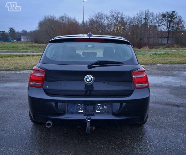 Melns BMW 118 2011 Kauņa, ar dzinēja tilpumu 2.00 L un nobraukumu 200 tūkst. km par 5100 €, foto 7 vietnē AUTOMOTO.COM.LV