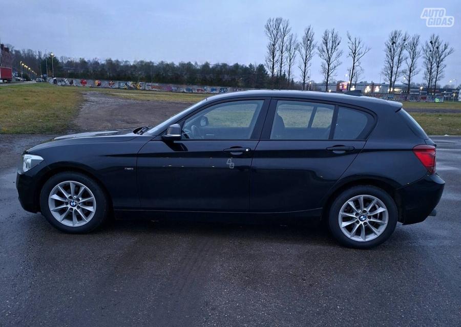 Black BMW 118 2011 in Kaunas, with an engine capacity of 2.00 L and mileage of 200 thousand km for 5100 €, photo 6 on AUTOMOTO.COM.LV